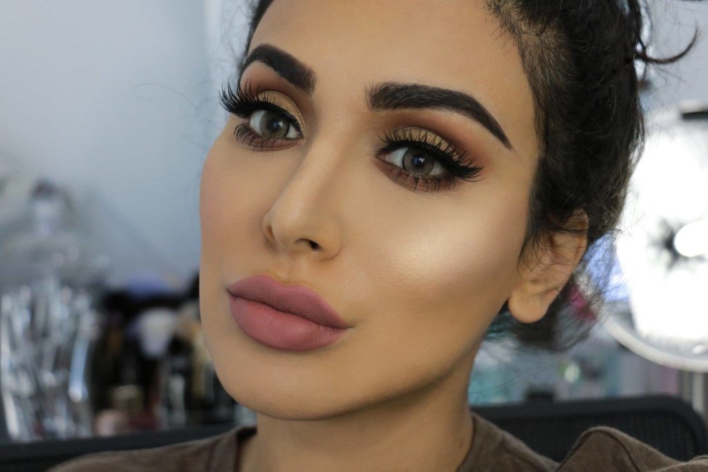 10 Influential Arab American Youtubers and Bloggers