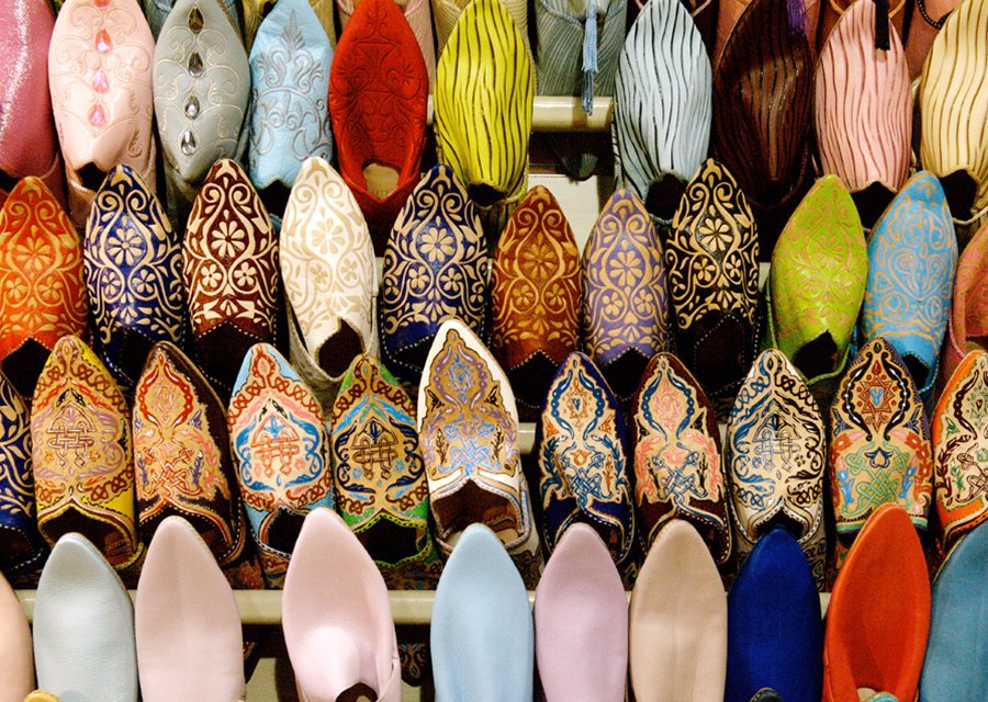 Traditional Shoes of the Arab World