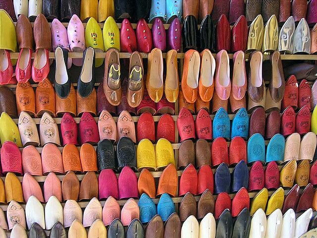 Traditional Shoes of the Arab World