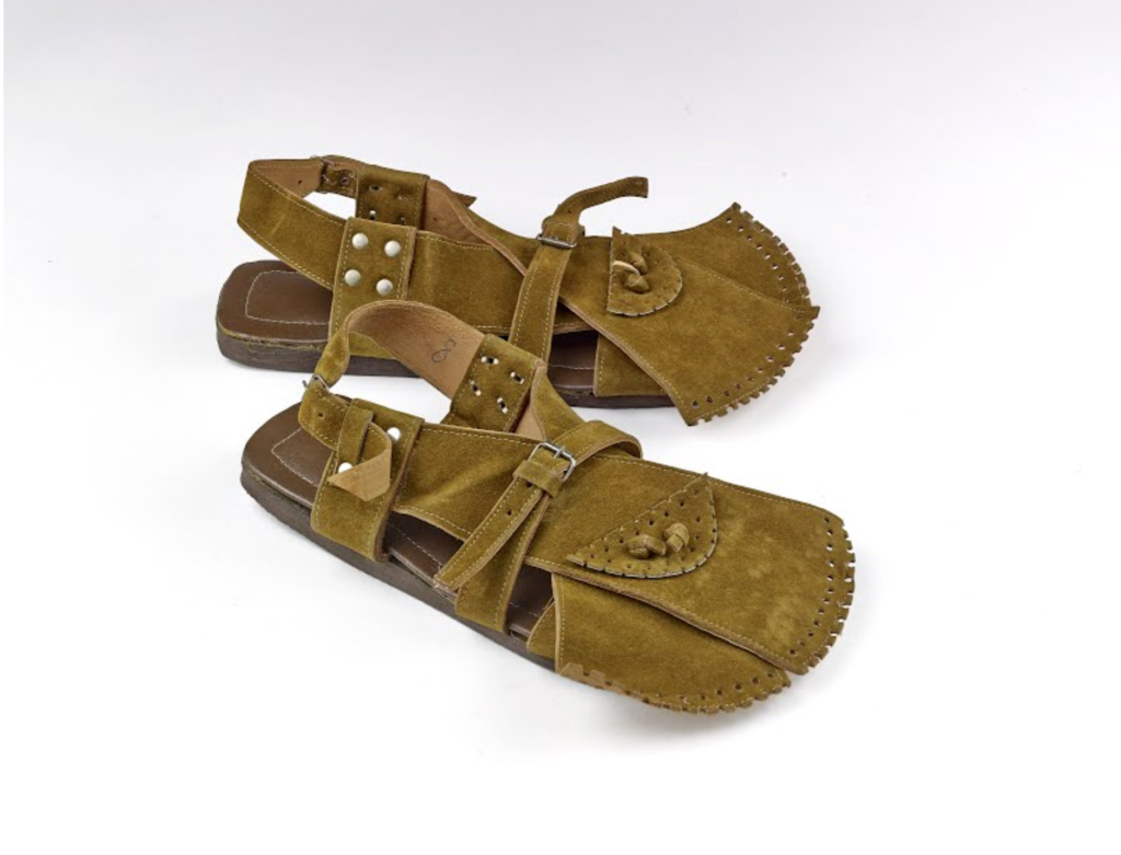 Traditional Shoes of the Arab World