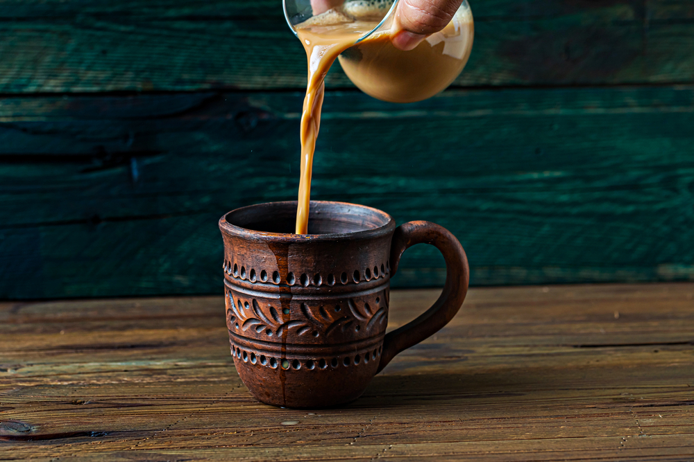 Karak Tea: A Traditional Qatari Tea With Milk and Cardamom