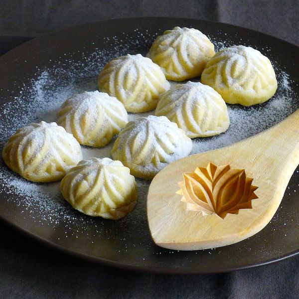 The History of the Decorative Patterns on Maamoul