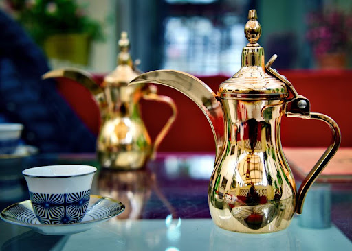 Tips to Transform a Dinner Party Into an Arabian Night - Arab America