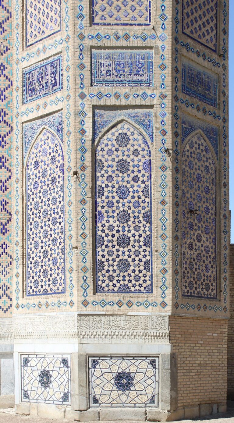 The Origin of Islamic Symbols, The Star & the Moon