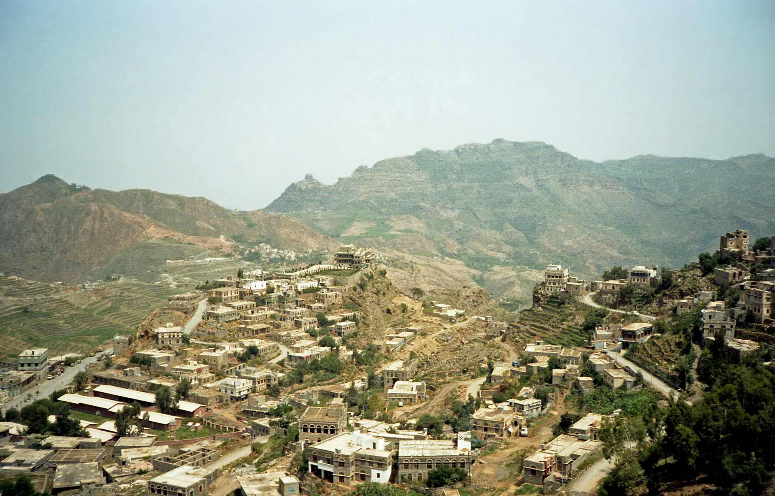 The Scenic Mountainous Road to Hajjah – Yemen's Fortress City