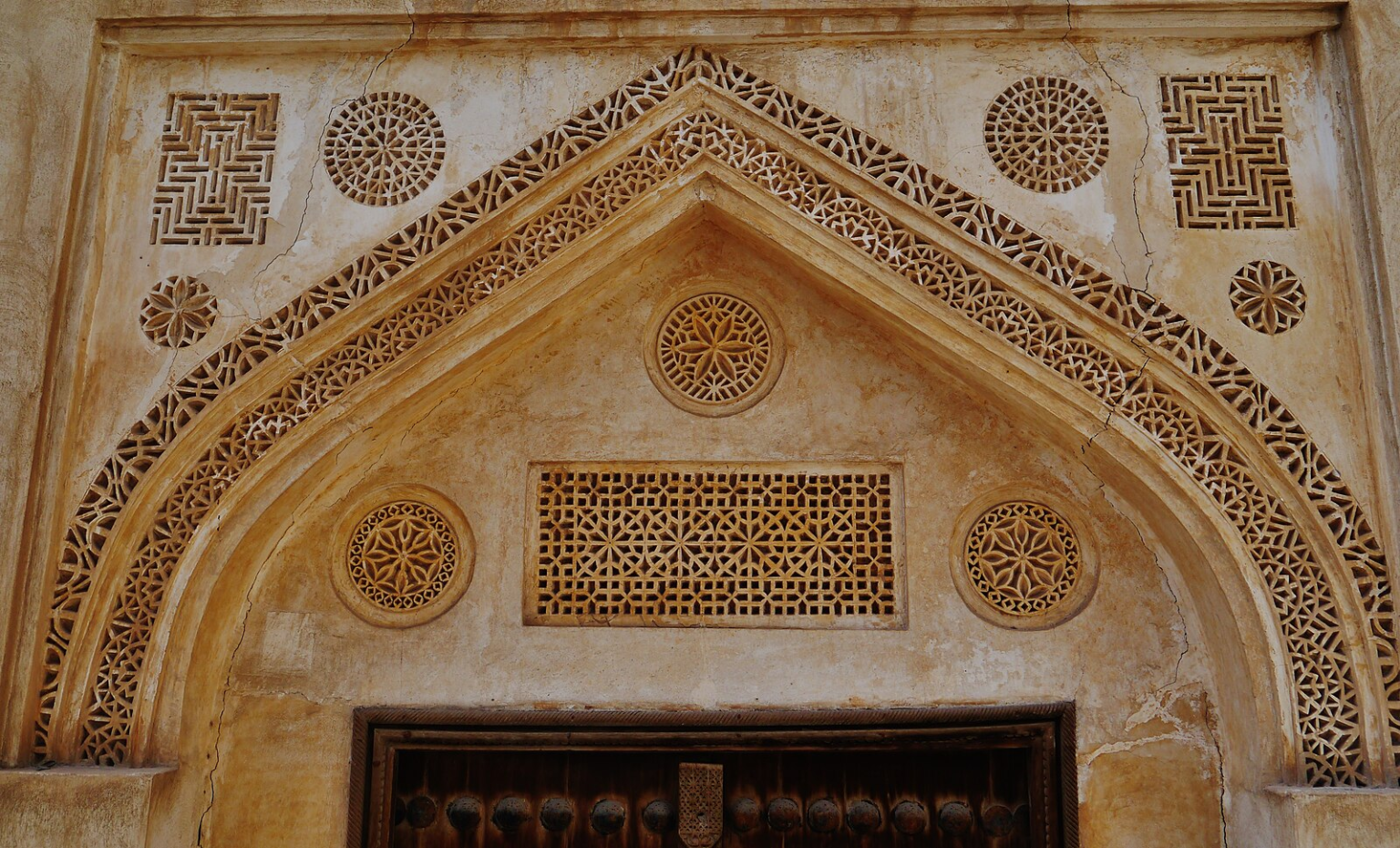 Bahrain's Architecture: A Reflection of Culture and Craftsmanship